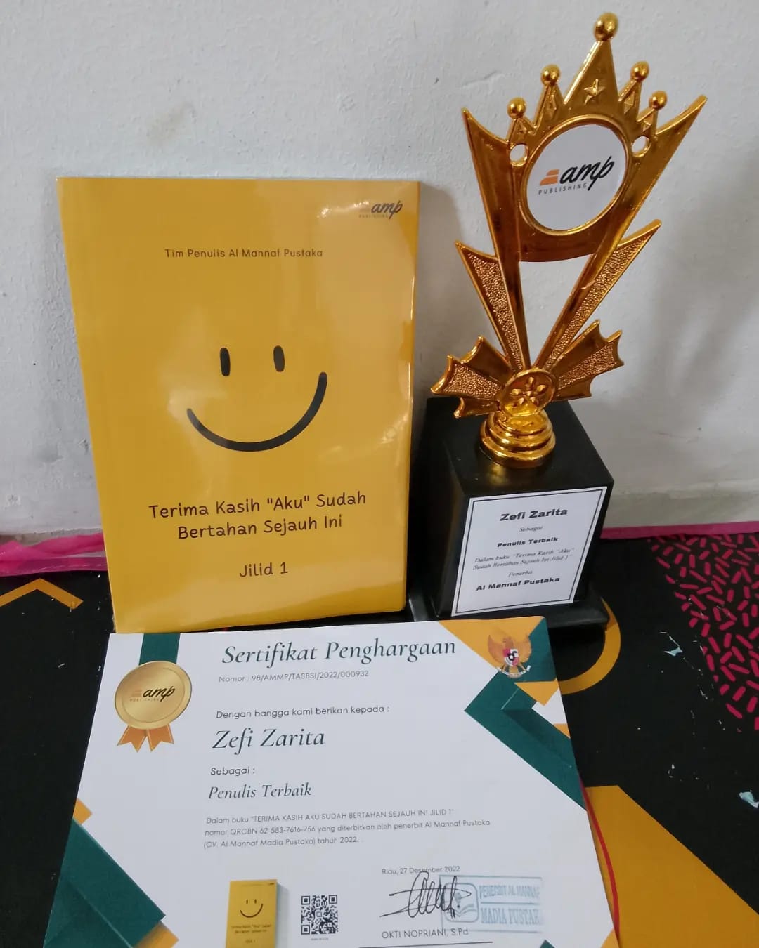 Tahniah! Mahasiswa PMT Berhasil Merilis Buku Antologi – Pendidikan ... Tahniah! Mahasiswa PMT Berhasil Merilis Buku Antologi – Pendidikan ...